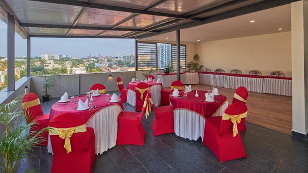 Regenta Inn Grand-ORR, Mahadevapura Hotel Bangalore - Reviews, Photos ...