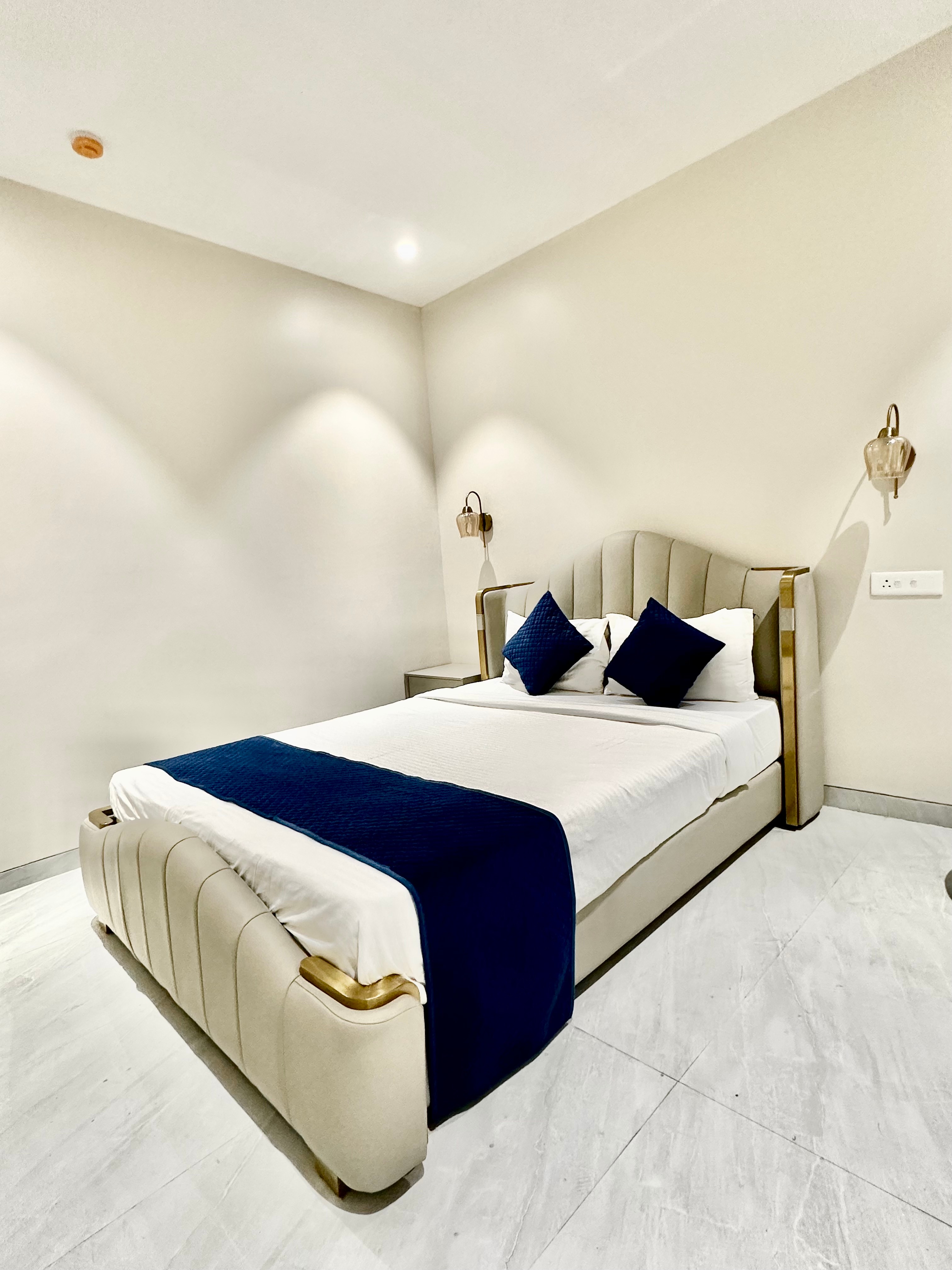 StayBird Capital, Business Hotel, Magarpatta City Pune - Reviews ...