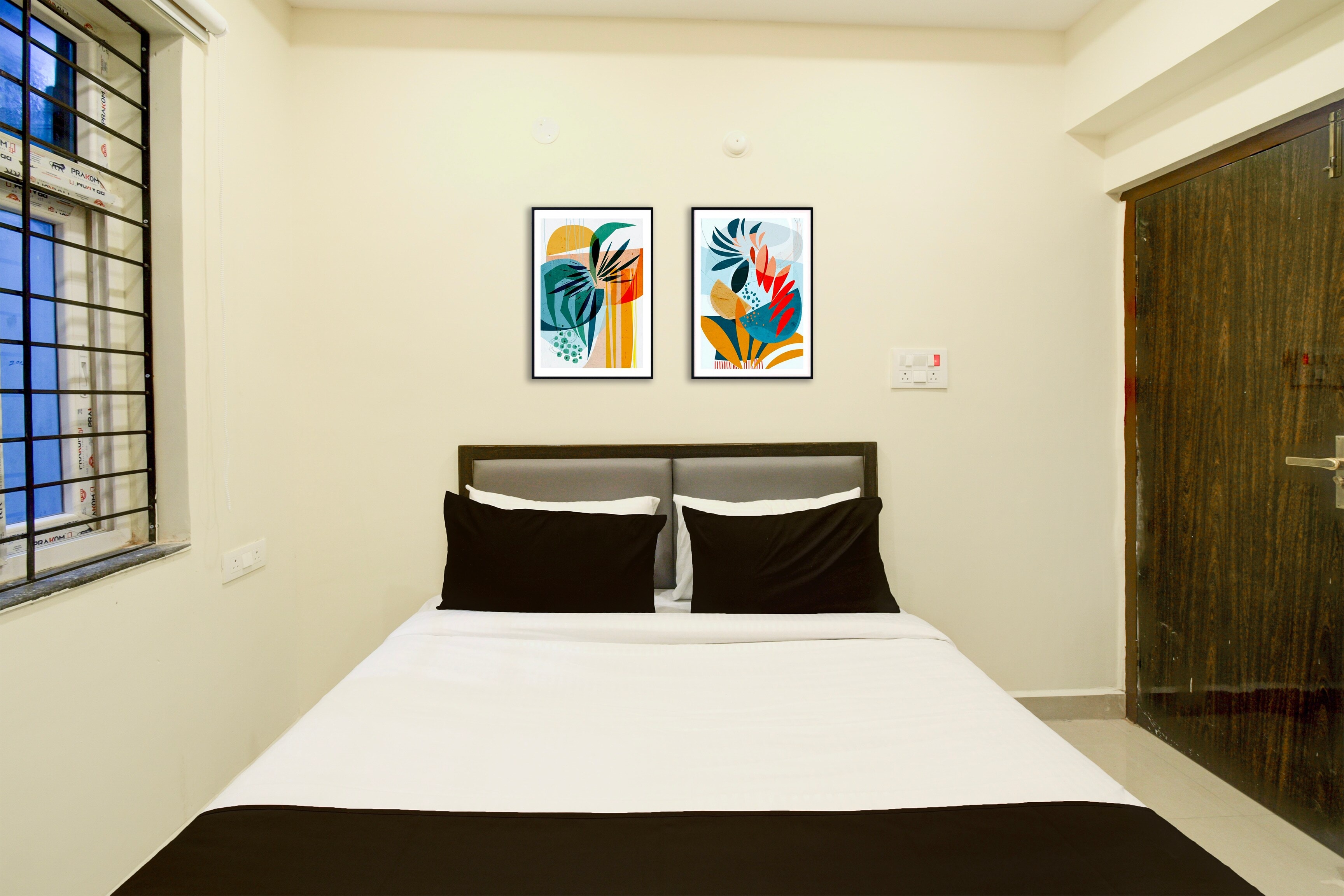 Hotel O RS HOTELS Hyderabad - Reviews, Photos & Offer