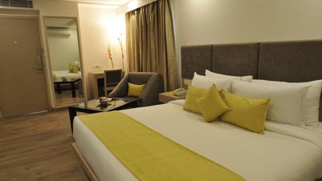 Royale Lalit Hotel Hotel Jaipur - Reviews, Photos & Offer