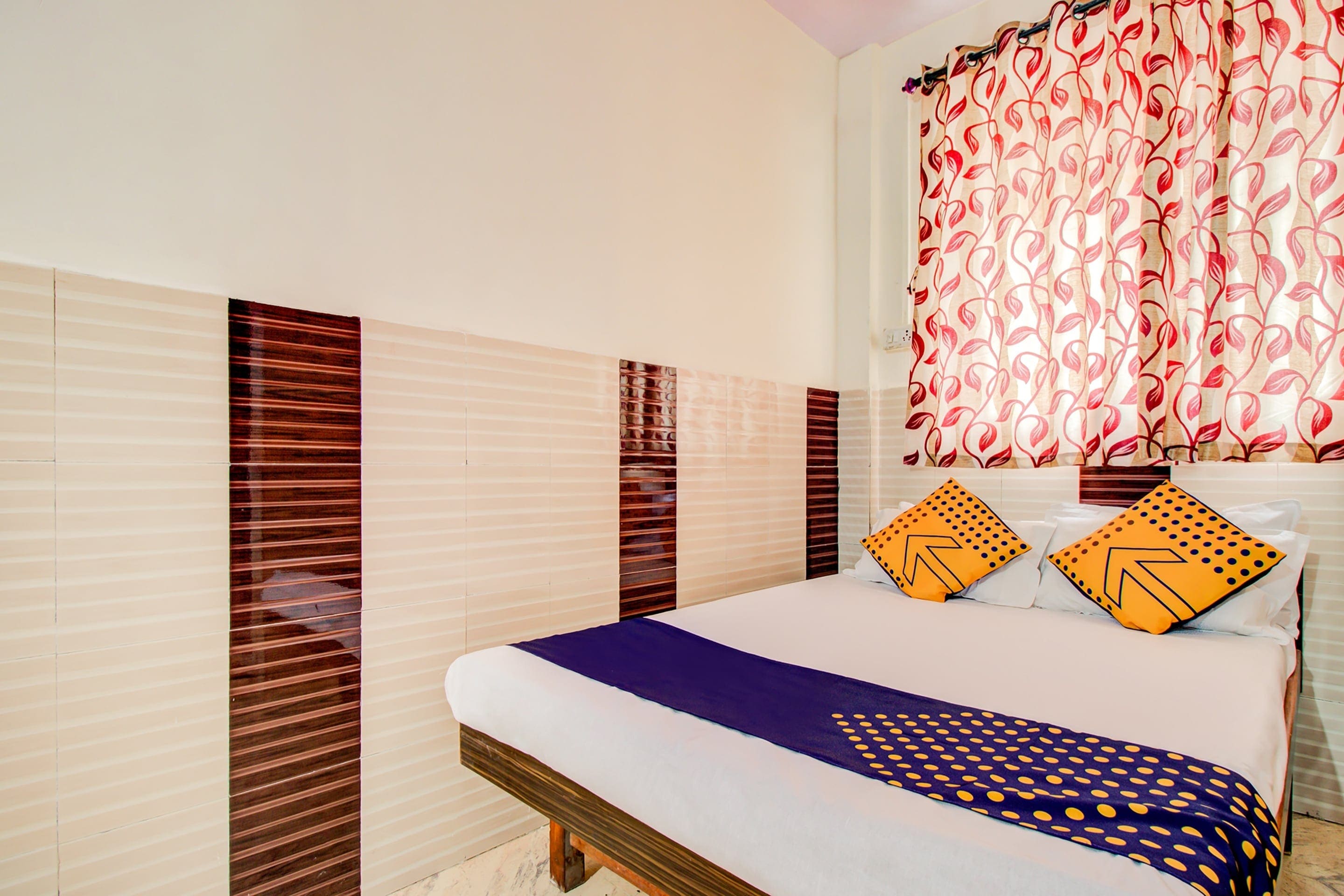 Photos of SPOT ON Sairaj Lodging & Boarding - Dombivali Hotel on Goibibo