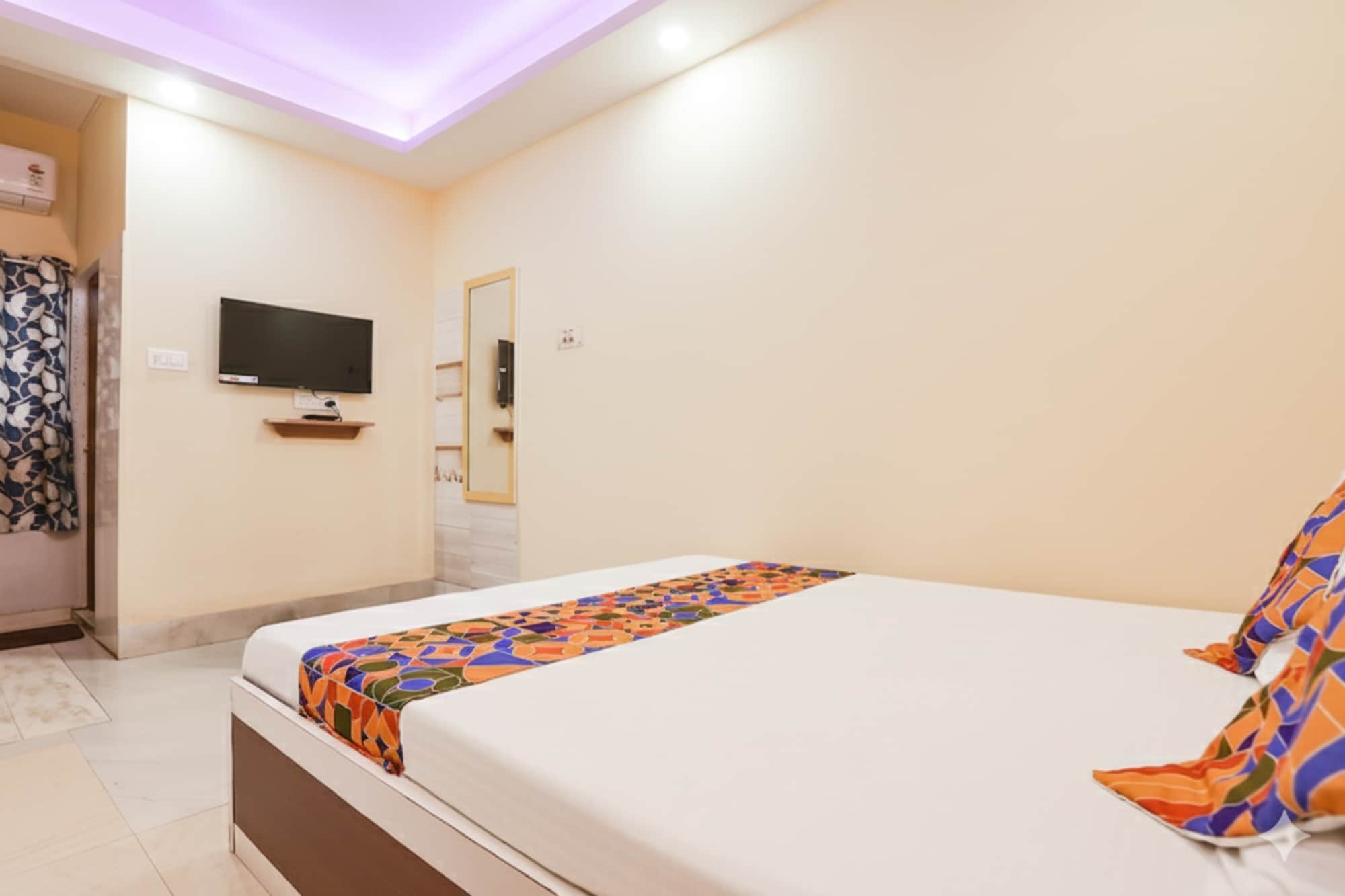 Photos of Via City Palace - Kolkata Hotel on Goibibo