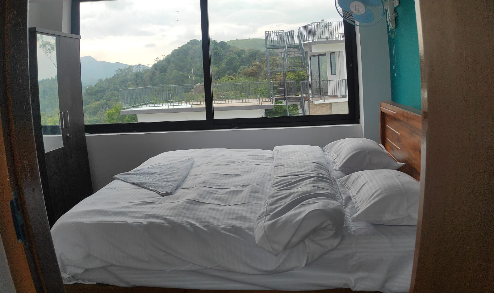 Infinity Pool Villa 2BH Hotel Munnar - Reviews, Photos & Offer