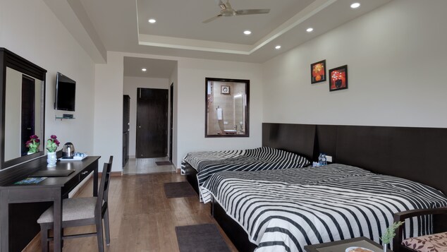 Suman Nature Resort Hotel Binsar - Reviews, Photos & Offer