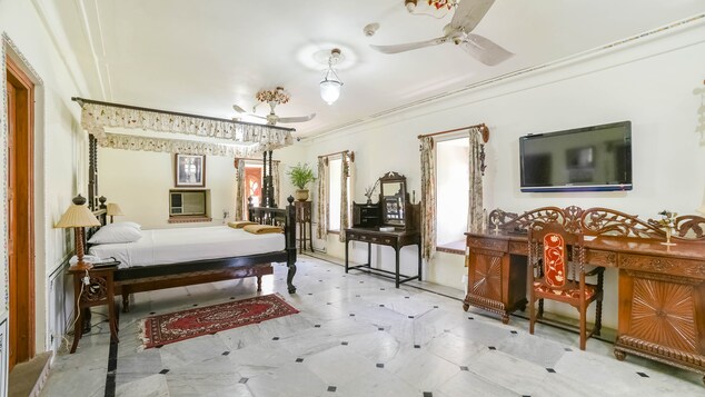 Hotel Pushkar Palace Hotel Pushkar - Reviews, Photos & Offer