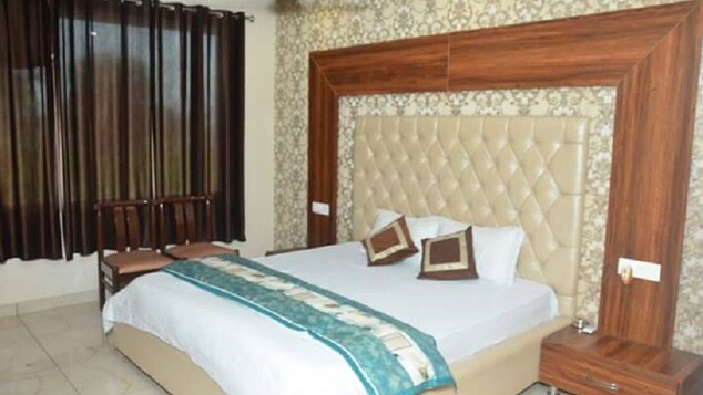 SM RESORT Hotel Ropar - Reviews, Photos & Offer