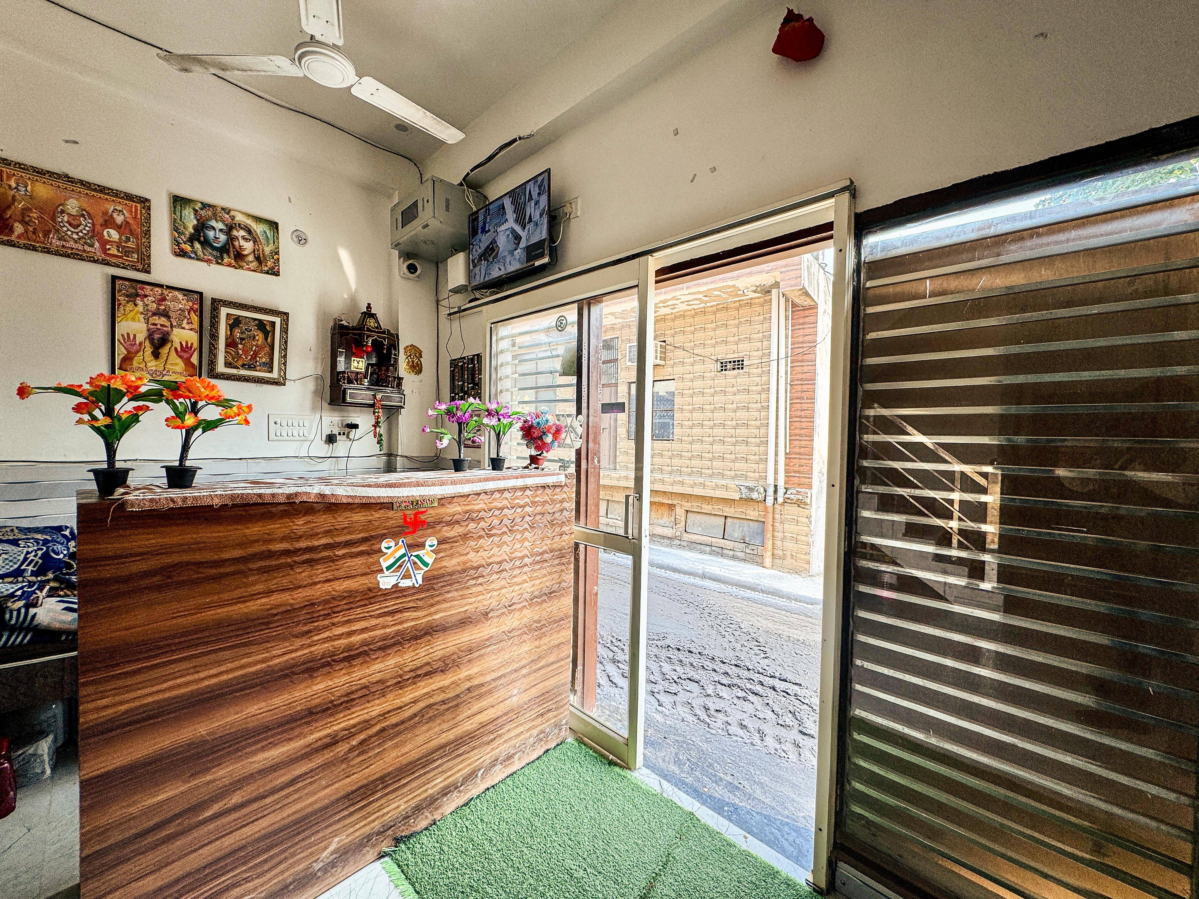 Hotel Krishna Dham Vrindavan Vrindavan - Reviews, Photos & Offer