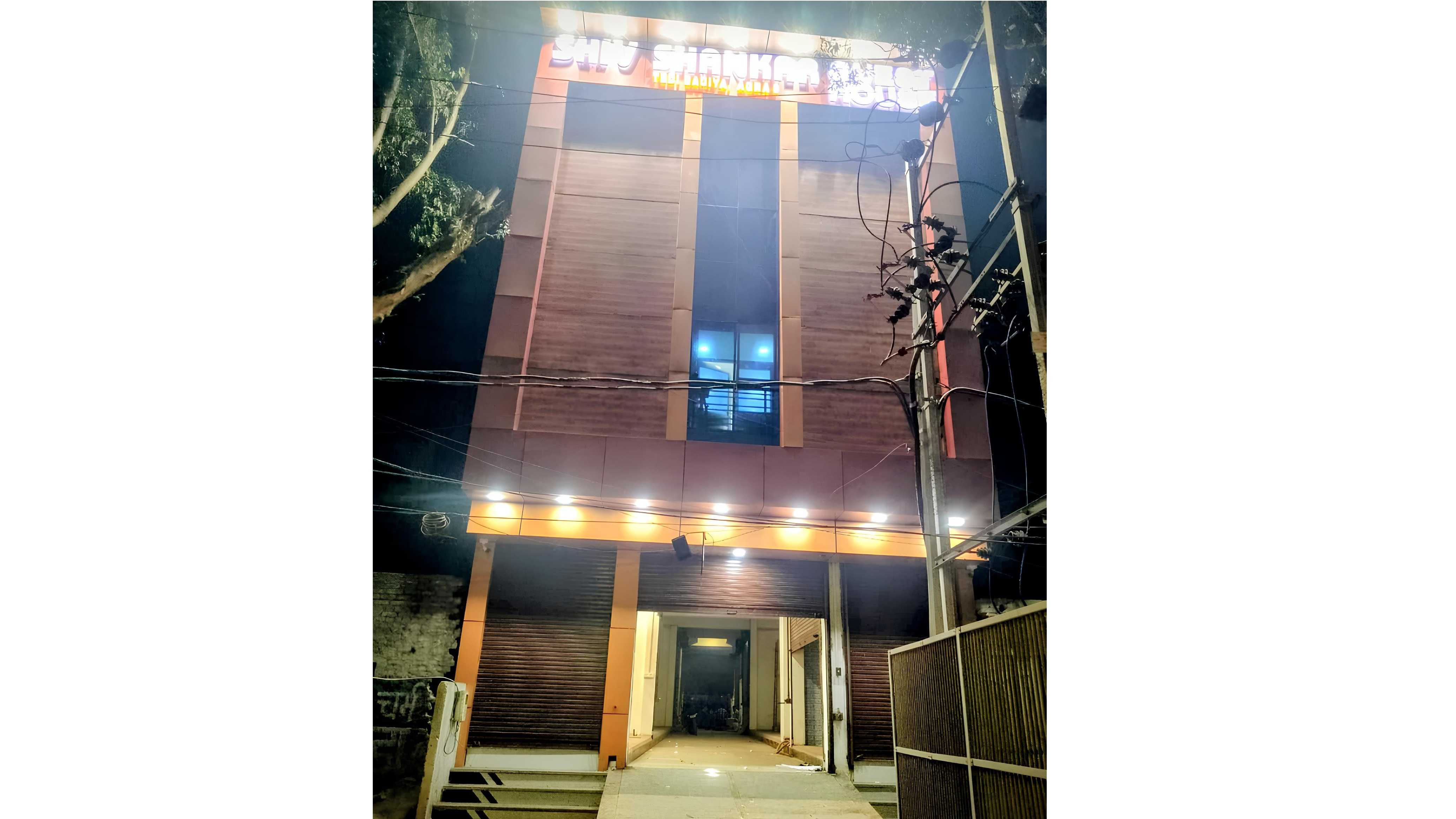 Hotel O Shiv Shankar Agra - Reviews, Photos & Offer