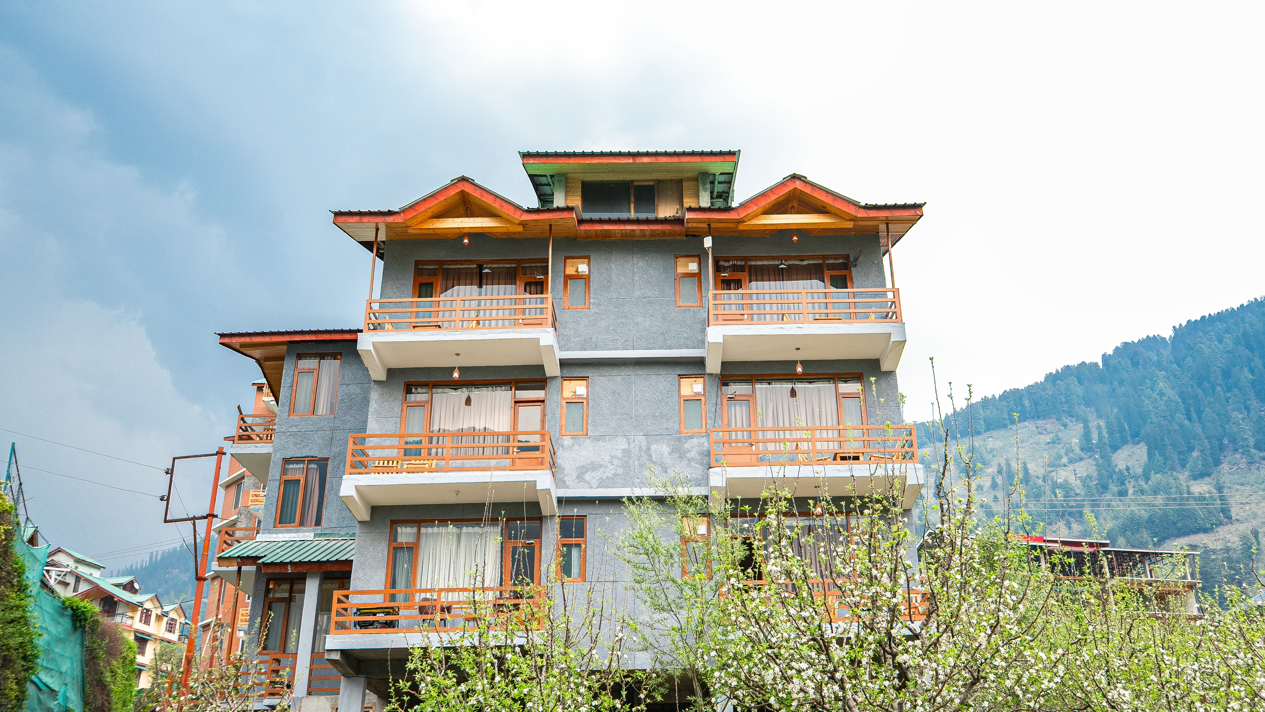 Dhrisha Mohatsav by Alcor Hotel Manali - Reviews, Photos & Offer