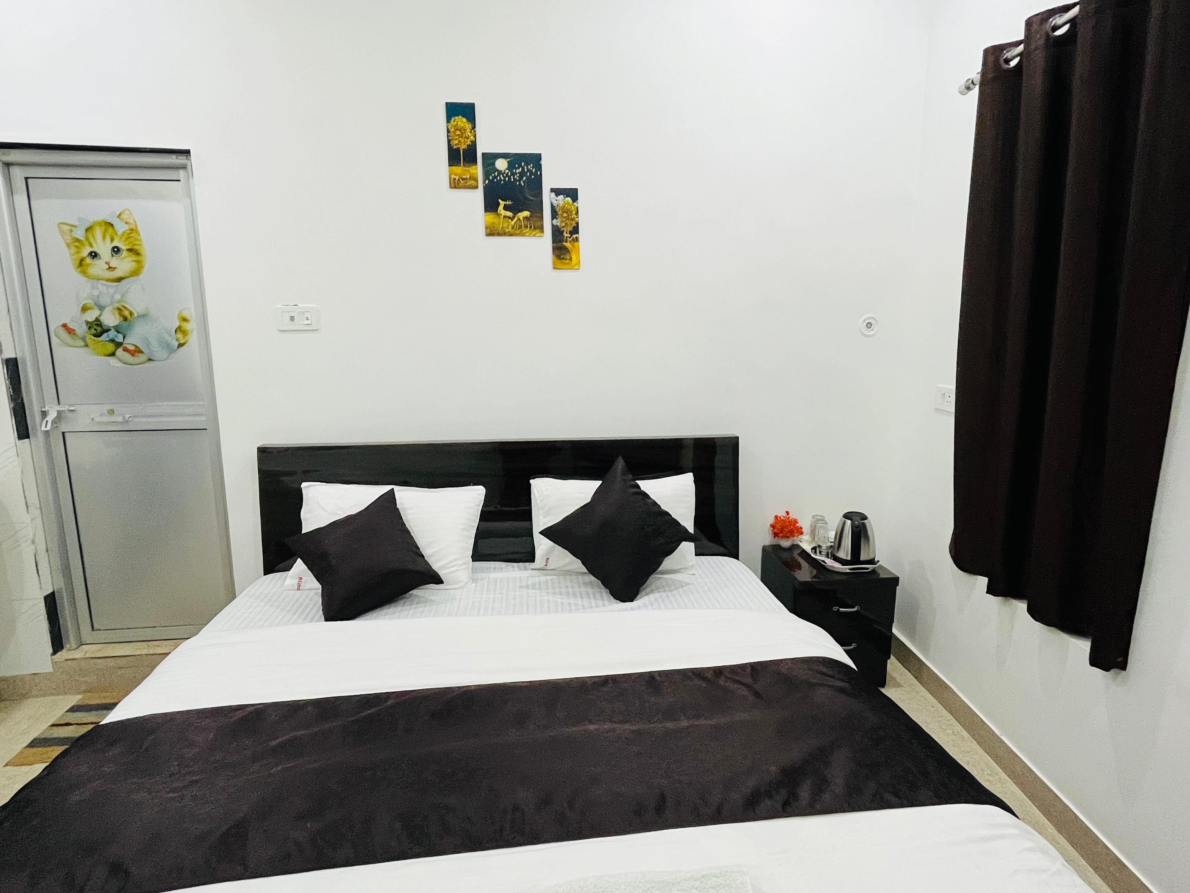 Ashoka Lavish Stay Homestay Ayodhya - Reviews, Photos & Offer
